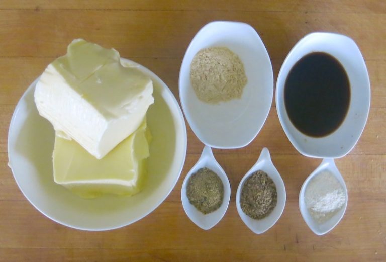 Homemade Nuts and Bolts: old recipe from "on the side of the cereal box"