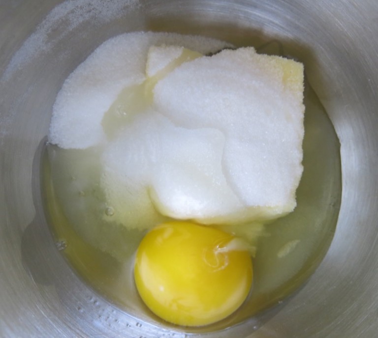 Helen McKinney's Canadian Prairie Dinner Buns