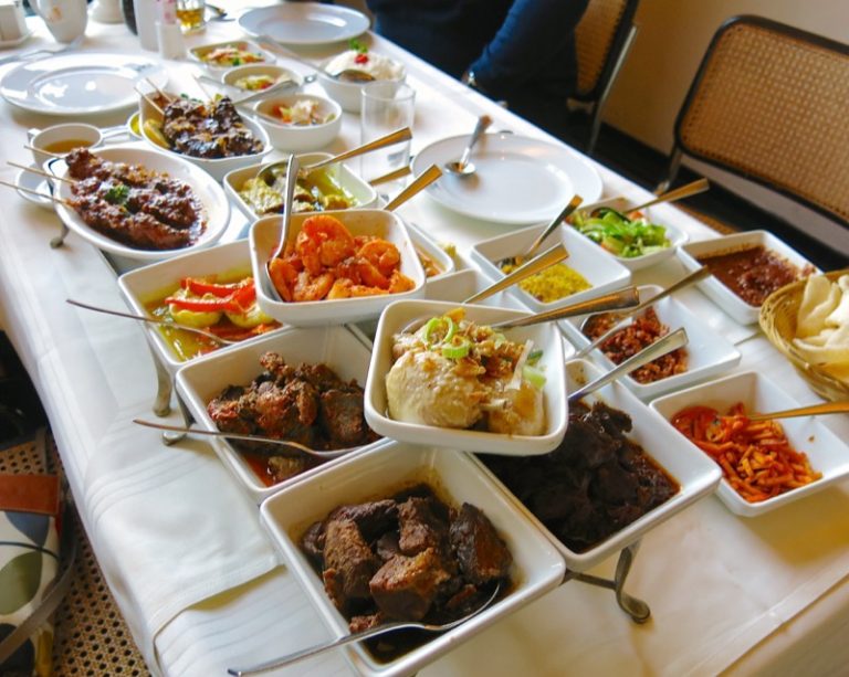 Dutch Food: Indonesian Rijsttafel at Garoeda in The Hague