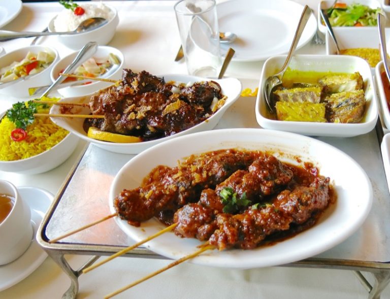 Dutch Food: Indonesian Rijsttafel at Garoeda in The Hague