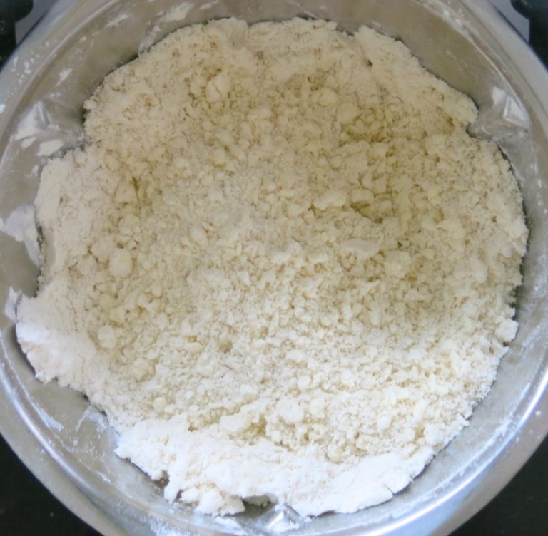 Scuffles aka Cinnamon Twists: Traditional Ukrainian Pastry Cookies