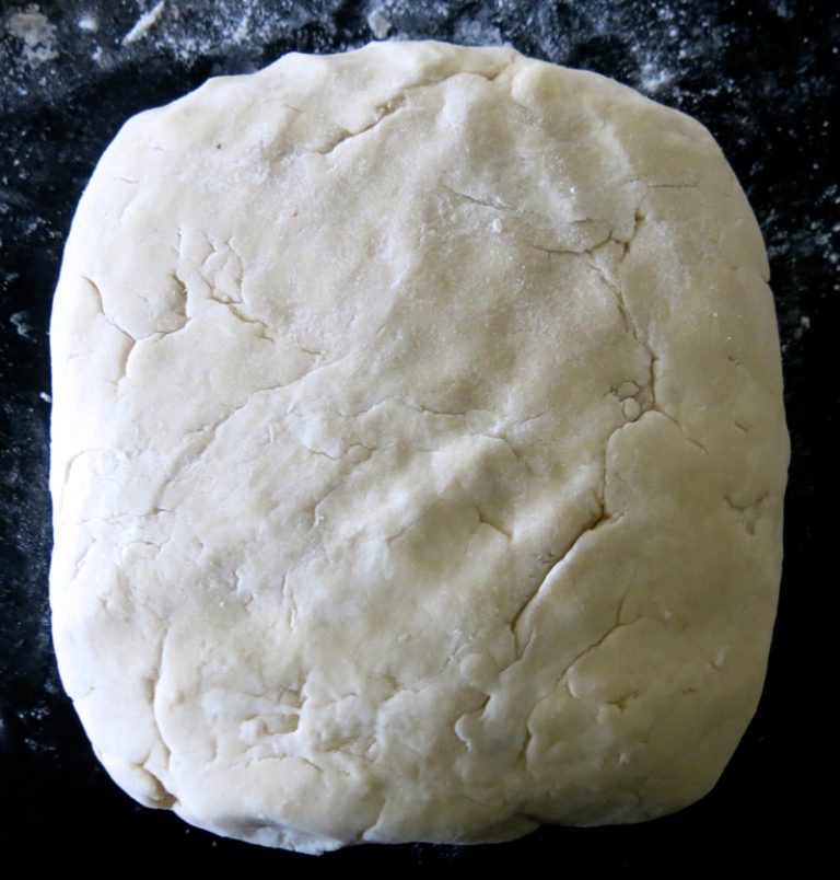 Scuffles aka Cinnamon Twists: Traditional Ukrainian Pastry Cookies