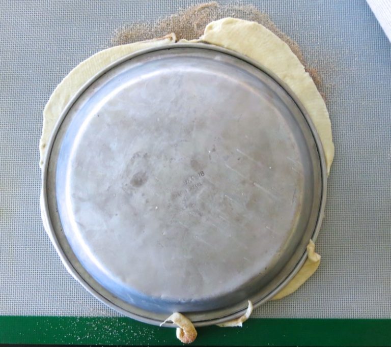 Scuffles aka Cinnamon Twists: Traditional Ukrainian Pastry Cookies