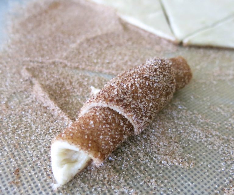 Scuffles aka Cinnamon Twists: Traditional Ukrainian Pastry Cookies