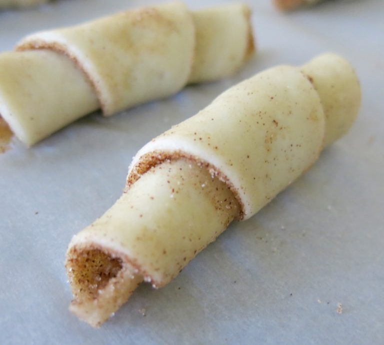Scuffles aka Cinnamon Twists: Traditional Ukrainian Pastry Cookies