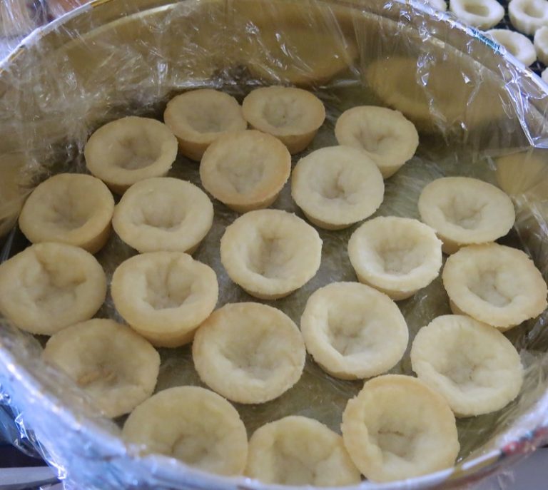 Miniature Shortbread Tart Shells or Crust: Non-rolled (pushed into mold)