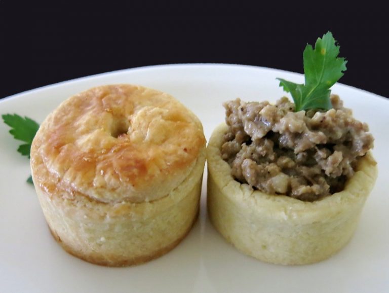 French Tart Style Miniature Meat Pies 2016: Fancy a Filling Fantasy?