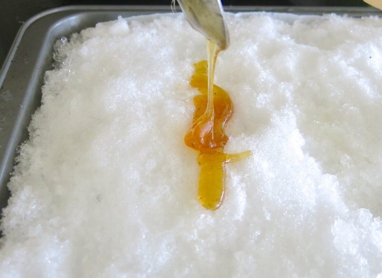 Canadian Maple Syrup Taffy Candy: An Eastern Canadian Tradition