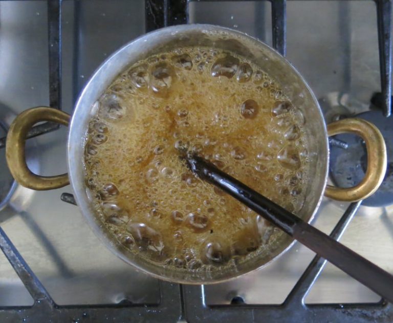 Canadian Maple Syrup Taffy Candy: An Eastern Canadian Tradition
