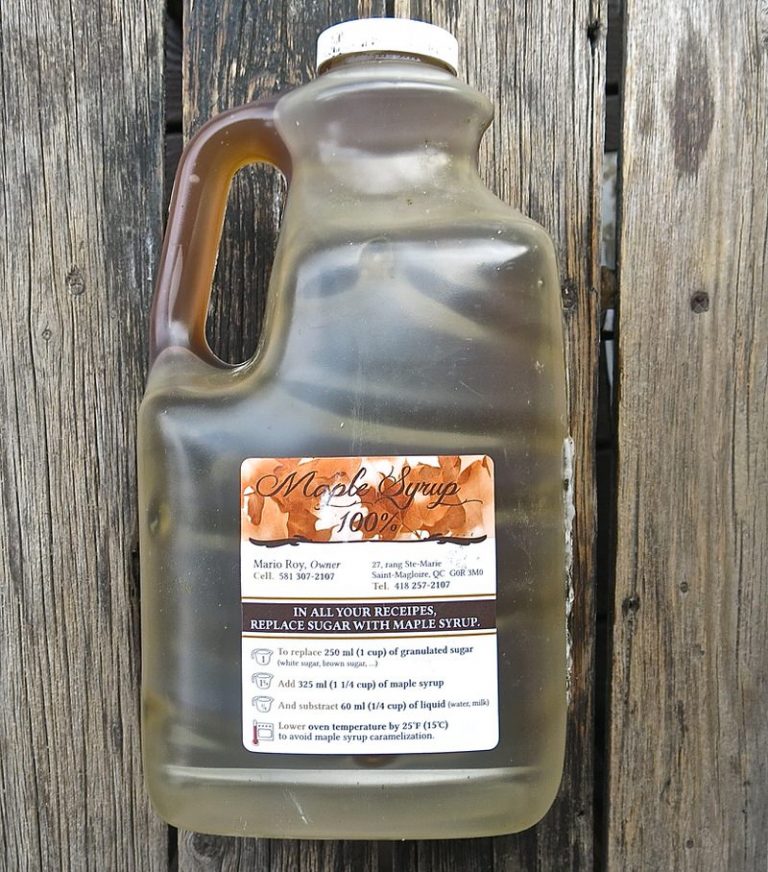 Canadian Maple Syrup Taffy Candy: An Eastern Canadian Tradition