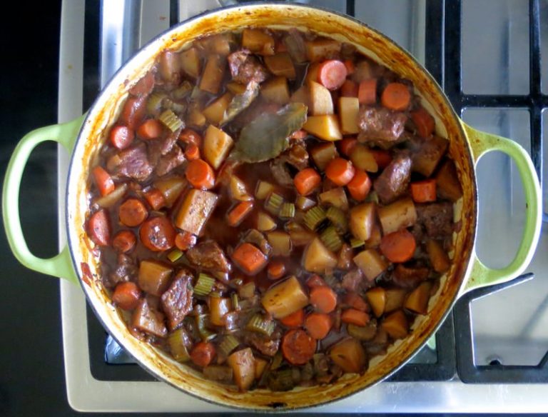 Canadian Irish Stew: Cooking in the Kitchen with Laureen King