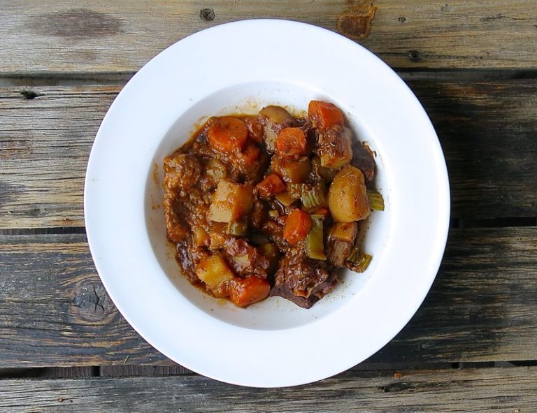 Canadian Irish Stew: Cooking in the Kitchen with Laureen King