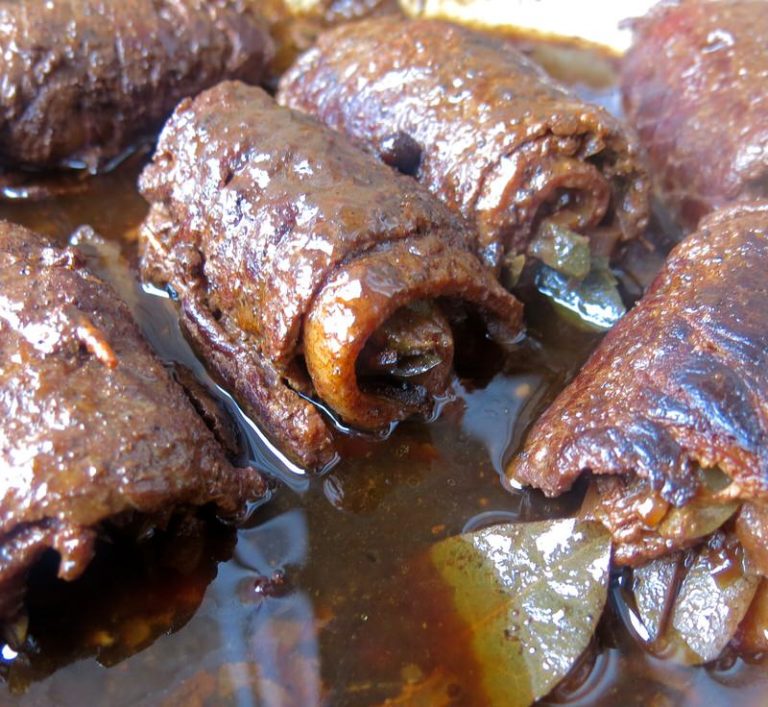 Scrumptious German Fleisch Rouladen: Cooking in the Kitchen with ...
