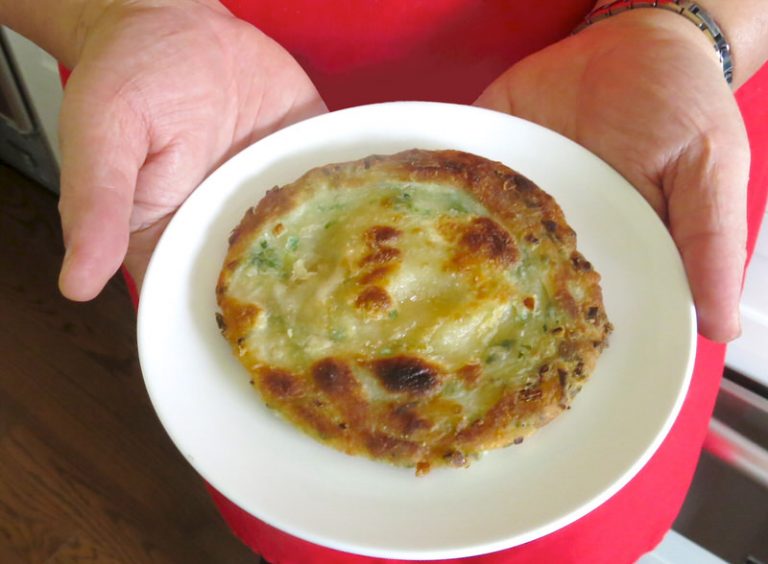 Homemade Green Onion Cakes: Cooking in the Kitchen with Ming Franks