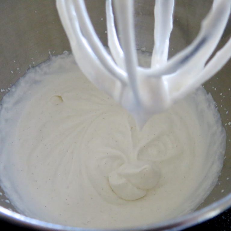 Cloudberry Whipped Cream aka Bakeapple Whipped Cream